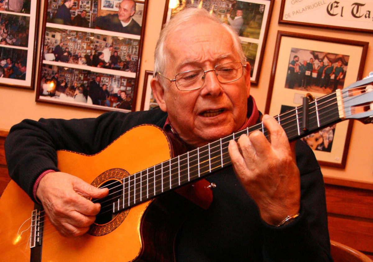 Mor als 96 anys Josep Bastons, fundador del grup d'havaneres Peix Fregit